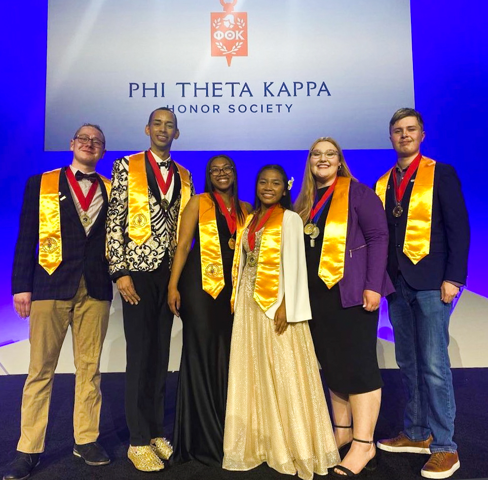 Calvin Emerson: Honors Society Vice President – The Clipper